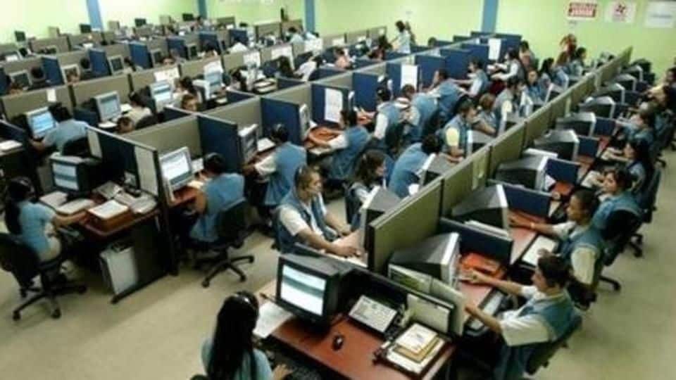 Pune call center which cheated 11,000 Americans busted | NewsBytes