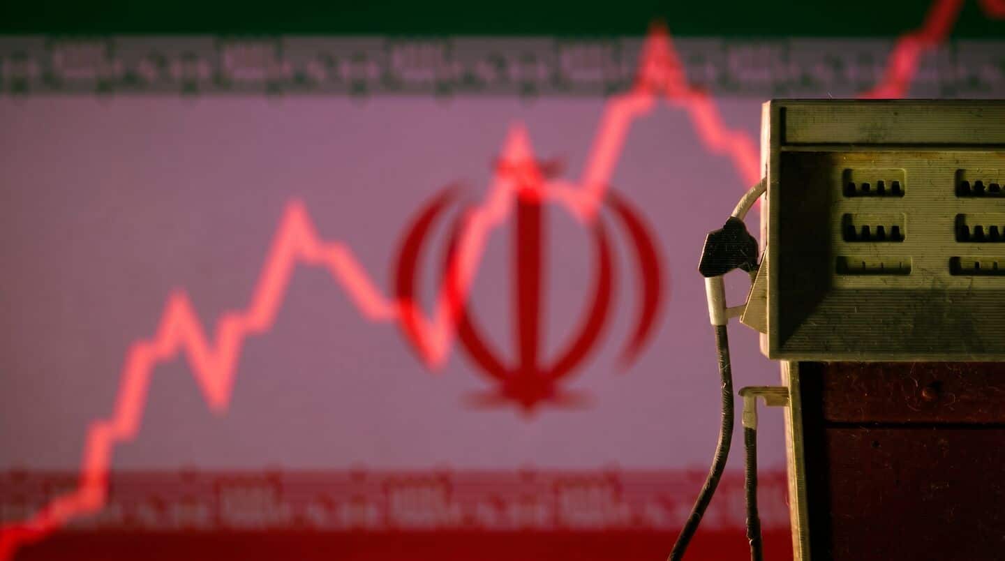 U.S.-Iran tensions lift Brent to $126, rupee 95.33 vs dollar
