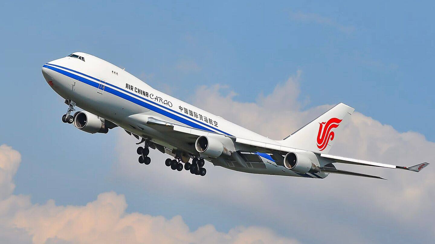 Loomis takes charge as Boeing's new China president