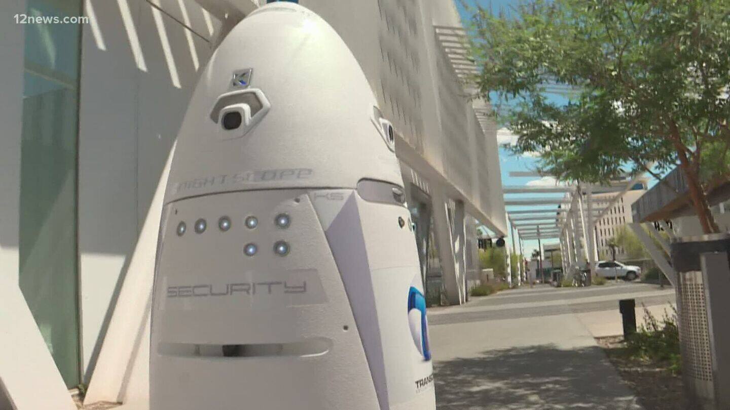 Robot security guards are patrolling your malls and offices now