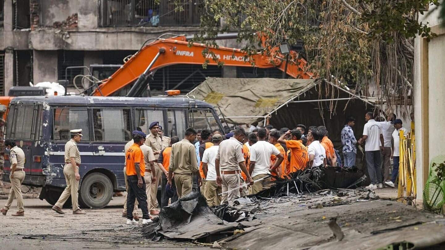 Gujarat family loses 4 in tragic house fire
