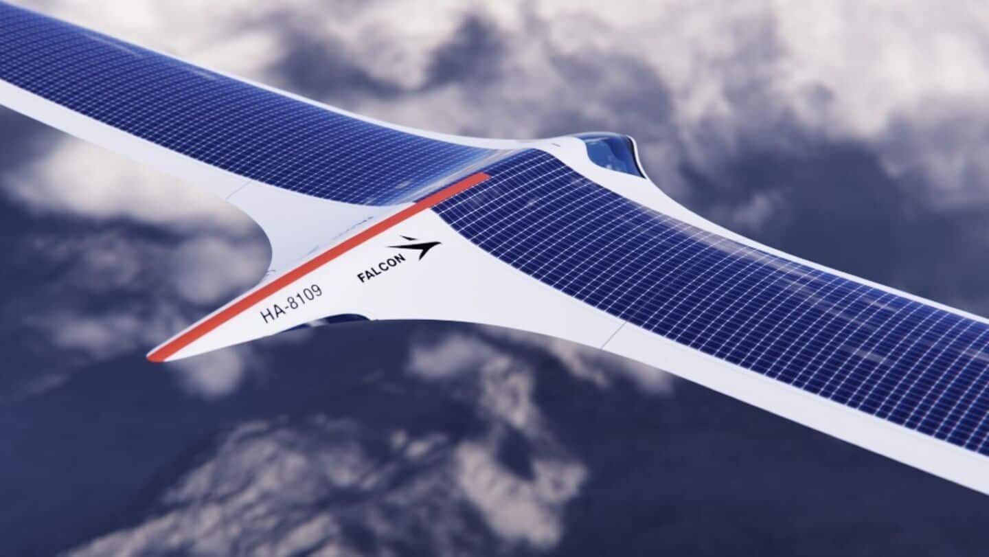 This solar-powered plane just set a new altitude record