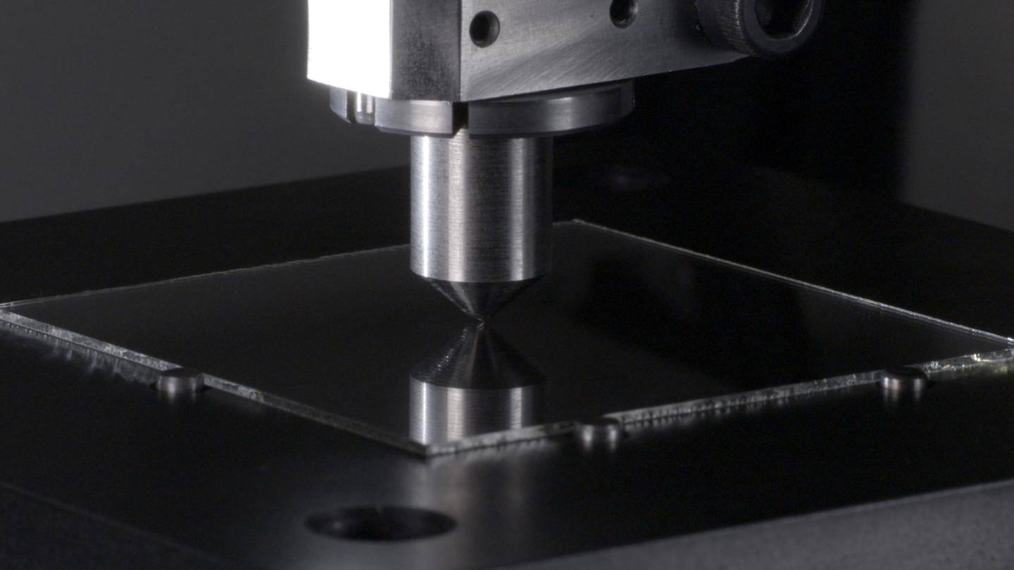 Corning's latest smartphone glass can survive a 6-foot drop
