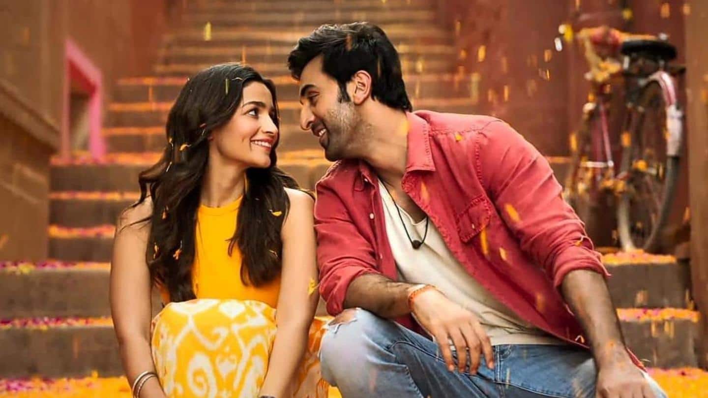 Finally! Much-awaited love anthem 'Kesariya' from 'Brahmastra' is out!