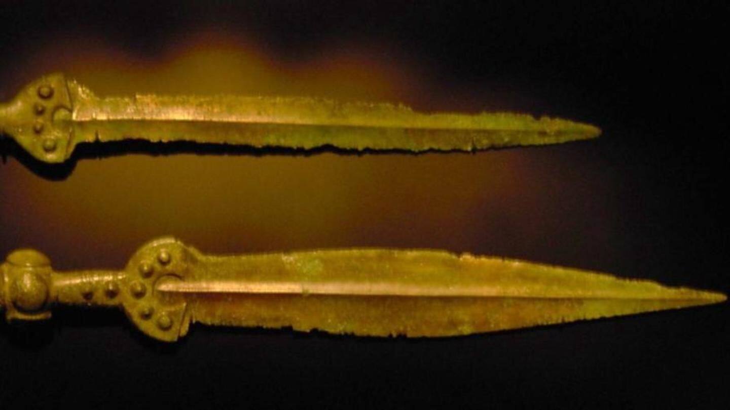 ASI finds first-ever evidence of Bronze Age chariots in India | NewsBytes